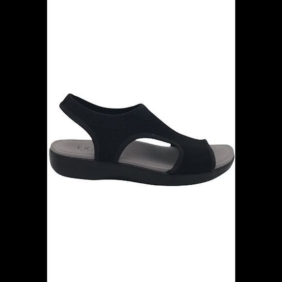Traq by Alegria | Shoes | Traq By Alegria Dream Knit Sport Sandals Qeen ...